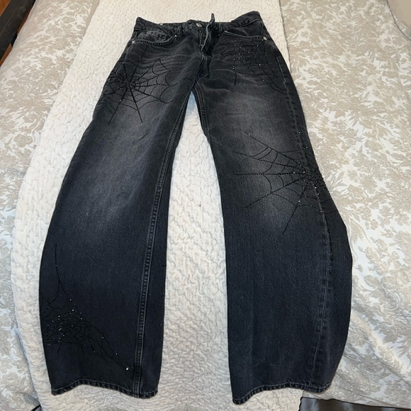 Zara | Jeans | Zara Denim Jeans With Black Bedazzled Spider Web Print ...